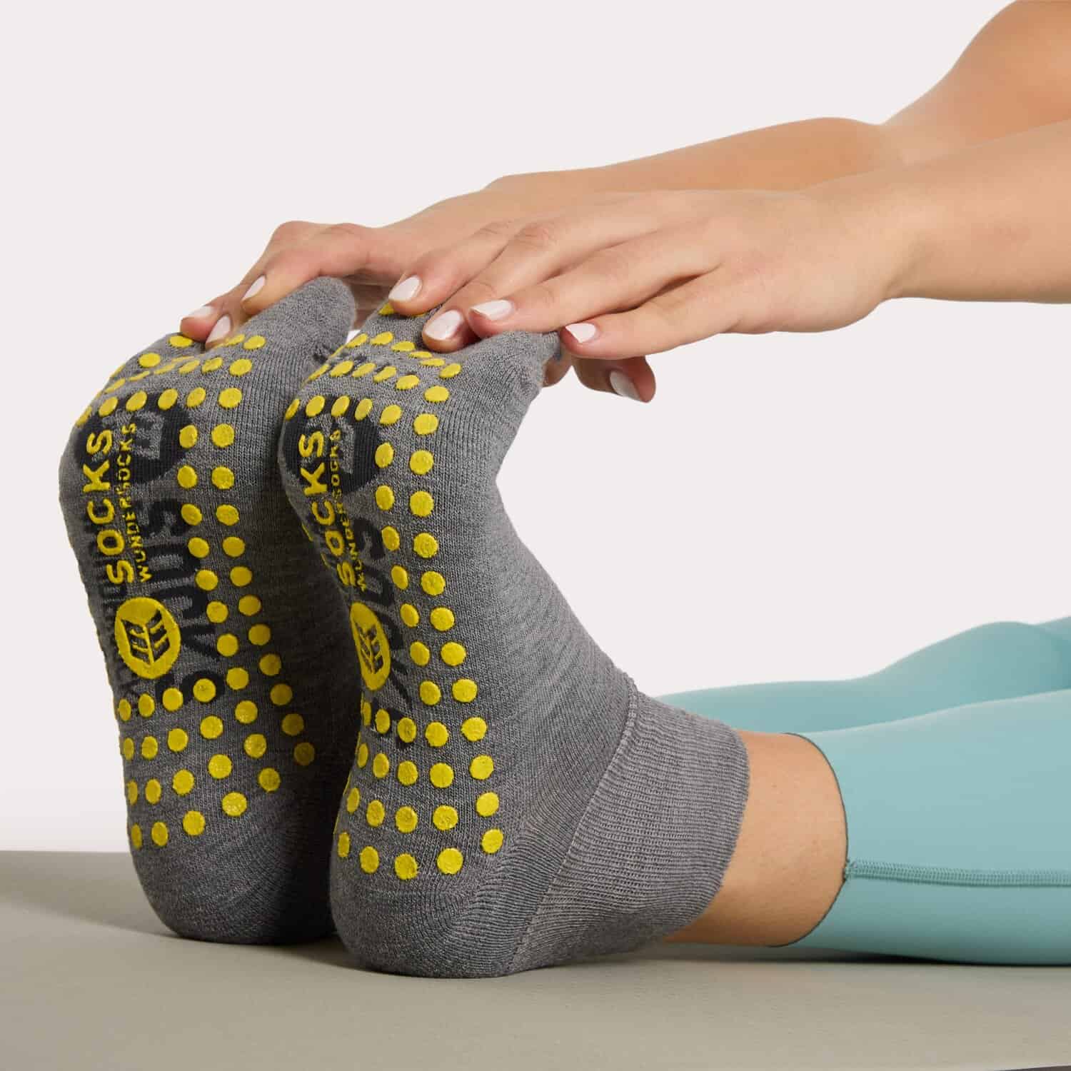 Go ABS Merino Wool Socks Anti Slip Socks Cushion Ankle Socks - Wundersocks