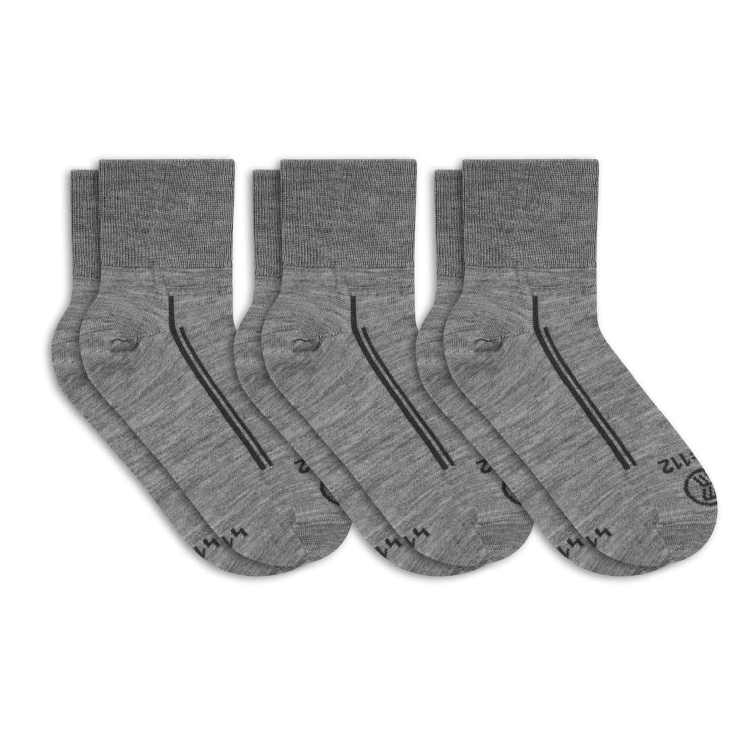 Go Wide Lite Merino Wool Extra Wide Ankle Socks 3-Pack - Wundersocks